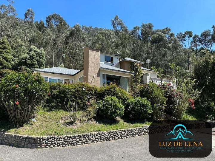 Luz De Luna Casa De Campo - Iza