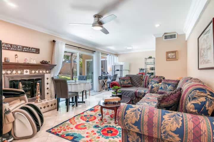 J4~two Large Rooms~kitchenette~culdesac~quiet~讲中文 - Mission Viejo, CA