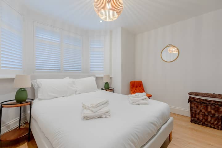 Stylish Garden Home 2 Bdr Wimbledon - Surbiton