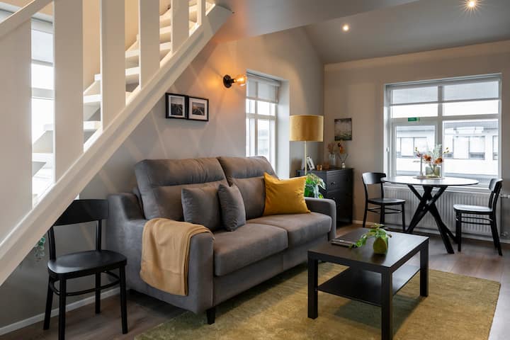 Keflavik's North Star Apartment - Hafnargata 201 - Reykjavík Keflavík Airport (KEF)