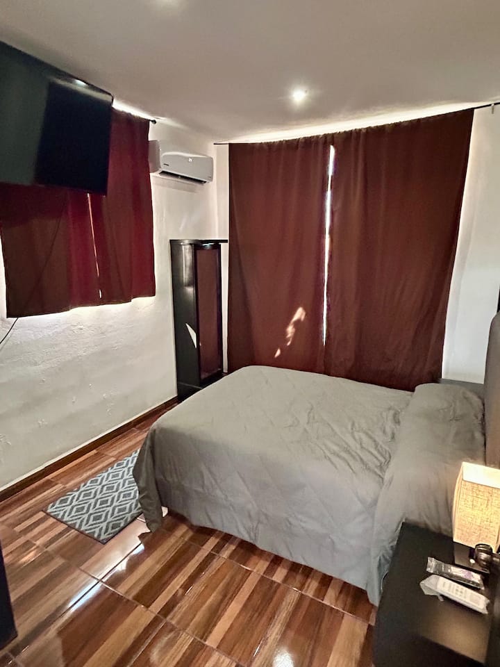 Departamento 3er Nivel Loma Bonita. - Puerto Vallarta