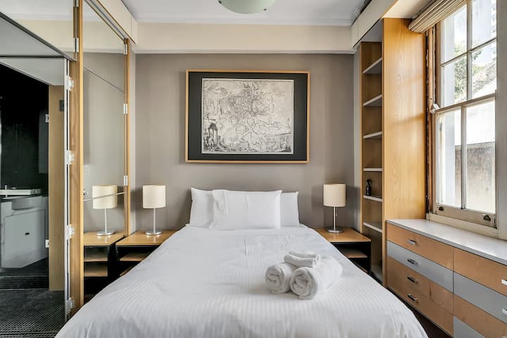 The Hub - Darlinghurst - Sydney