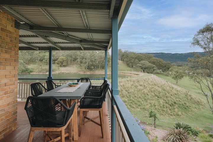 Terrace Views Farm Stay |Wildlife,serenity
Sleep 9 - Wollongong