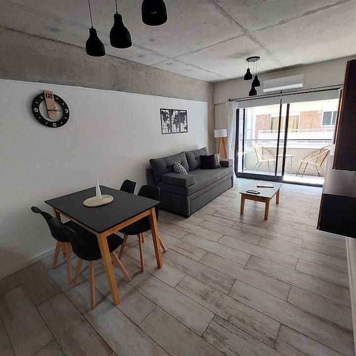 Virasoro Apart, Mi Casa, Tu Casa - Argentine