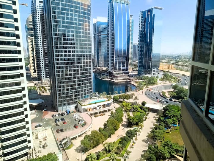 Spacious Studio Flat, Close To Sobha Metro Station - Dubai Marina