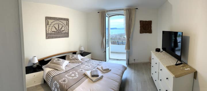 Chambre Deluxe With Kitchen - Neuchâtel