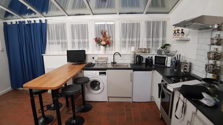 Puffin Place - Haverfordwest