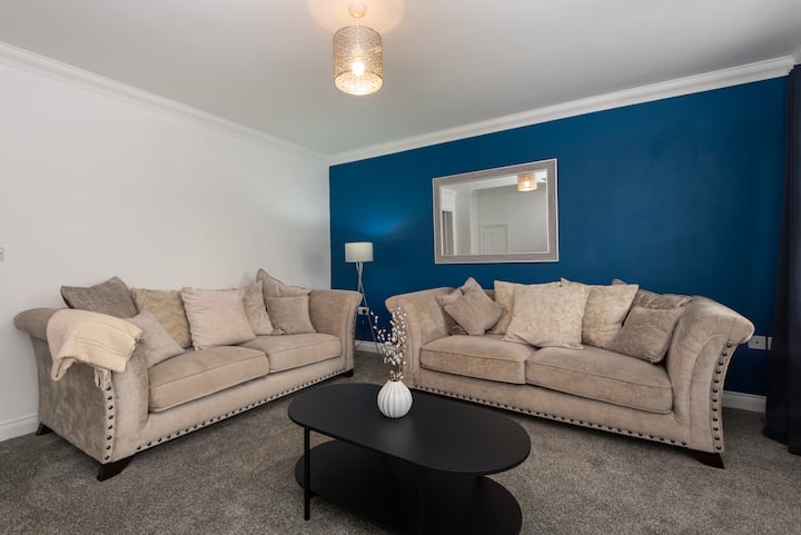 Brancepeth Place - Bishop Auckland