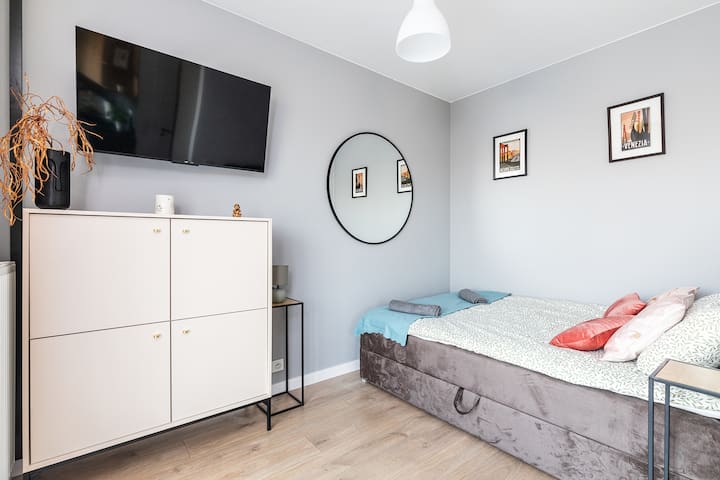 New Służewiec 23b | Close To Airport, Parking - Warsaw