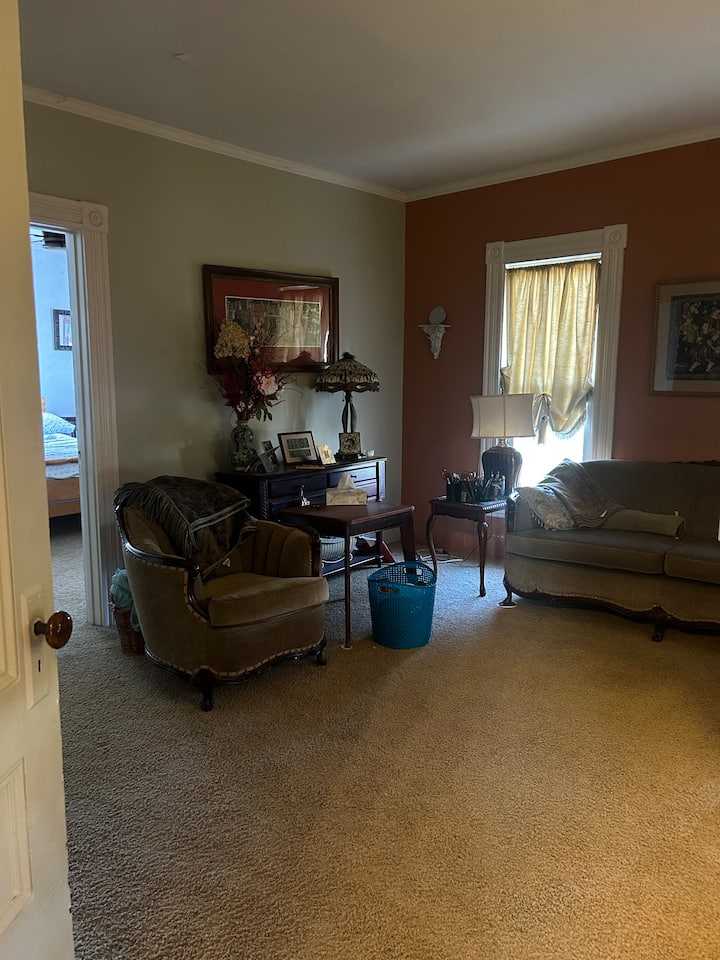 Large Home In Hilton, Ny - Hilton, NY
