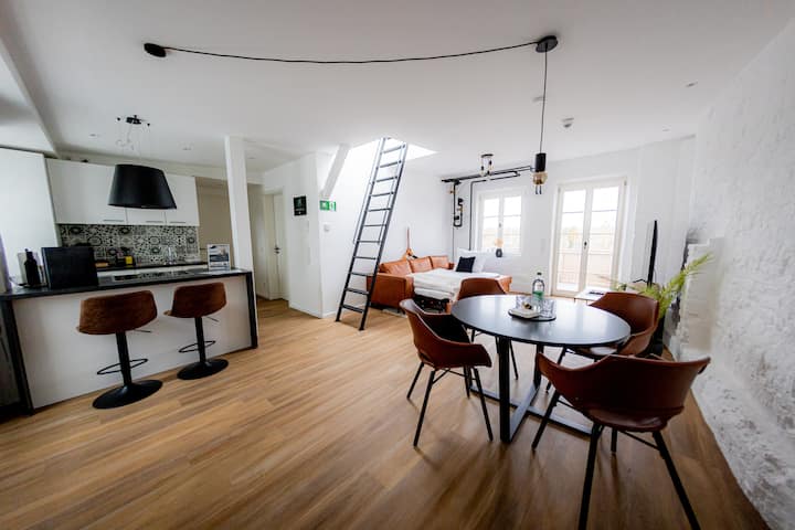 Stilvolles Altstadt-juwel Mit Balkon - Mühldorf am Inn