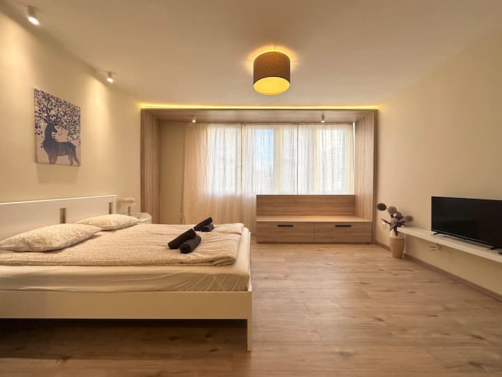 N28 Central Design Apartment With 2bbrs/2ac/wifi - Budapest