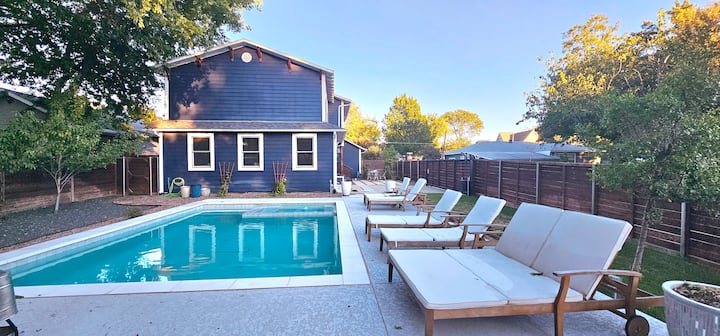 Lux Historic Downtown Mckinney - McKinney, TX