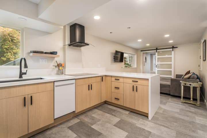 Mountain Modern Apartment - Lake Tahoe