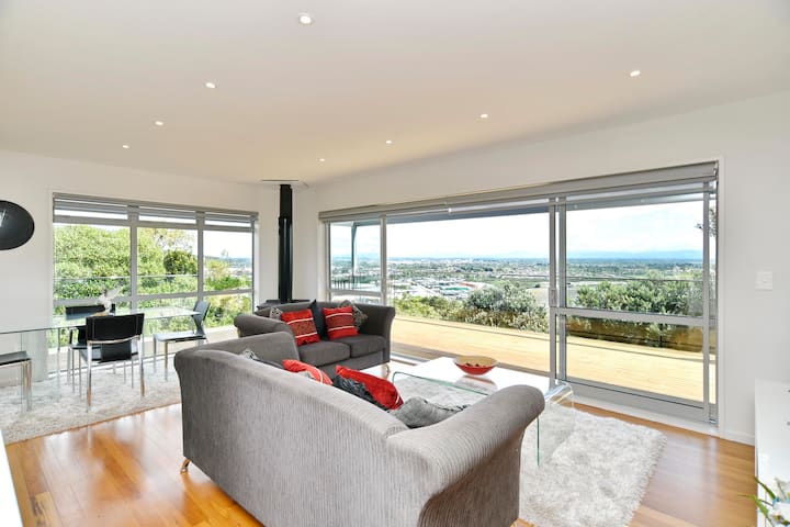 Cannon Hill E-scape - Governors Bay