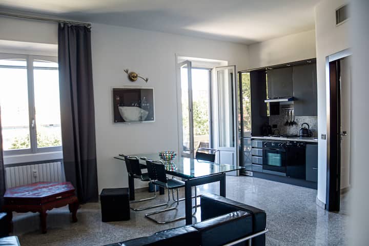 [Luxury] Elegant Close To Duomo - Milan