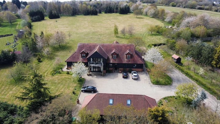 Blackwater Apartment - 몰든