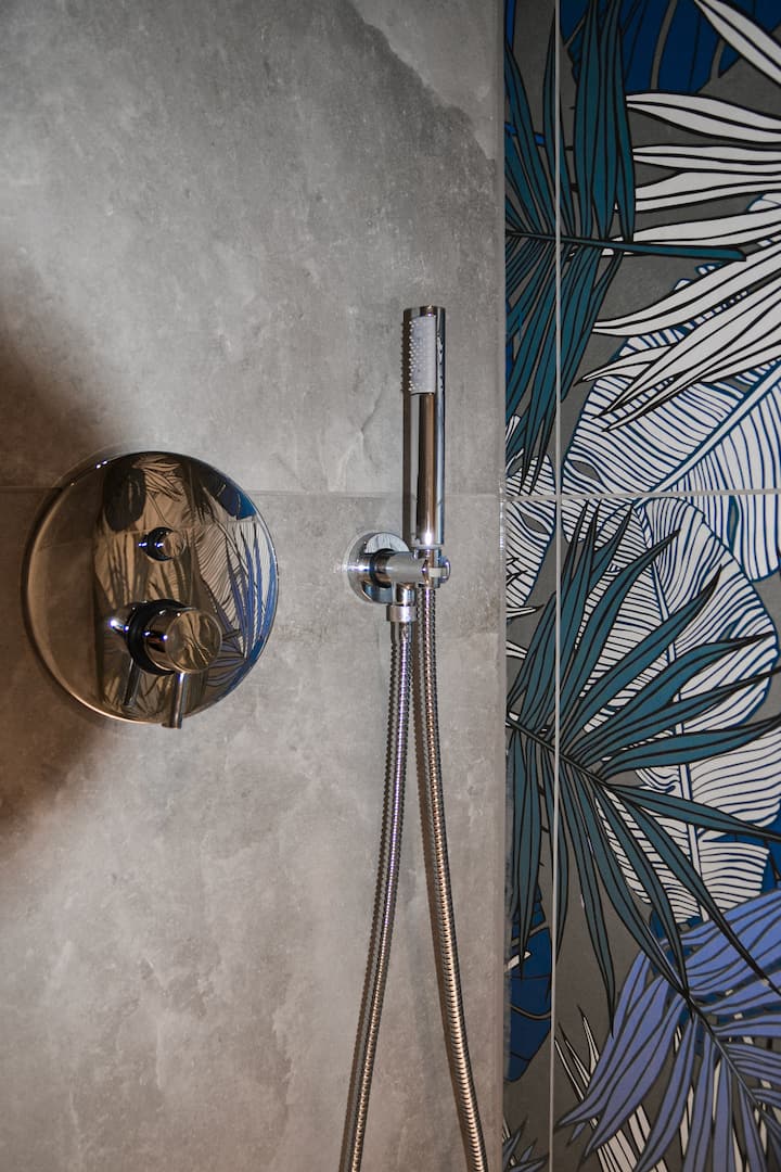 Fermata Poetica
Matrimoniale Con Bagno Privato - Verona