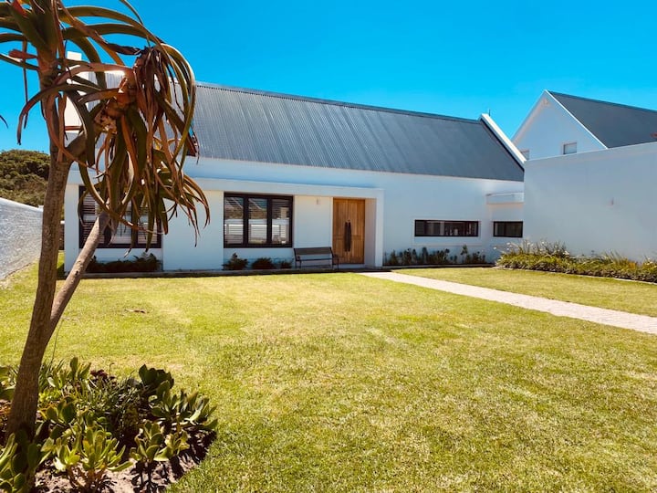 Swallows Nest - Saint Francis Bay