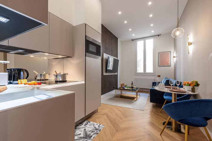 Luxurious Apartment In Old Town - Nice