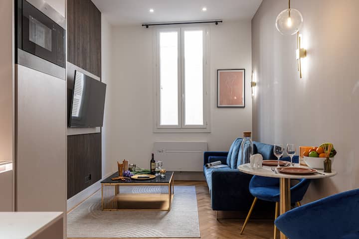 Luxurious Apartment In Old Town - Nizza