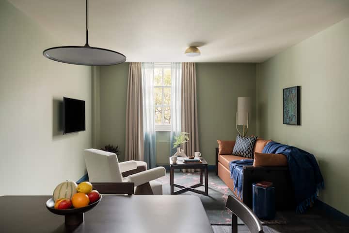 Two Bedroom Apartment At Cove Huntingdon House - Notting Hill