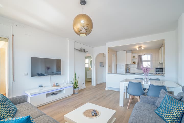 Milenial Immo | Apartamento Con Parking Roses - Roses