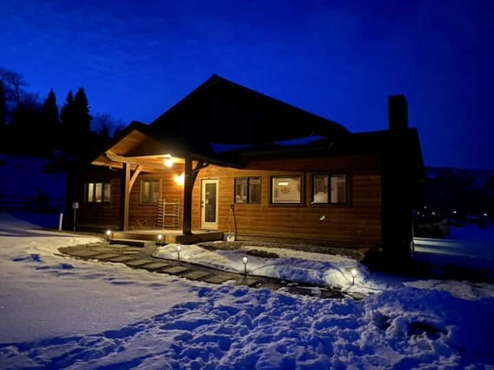 New Listing! 5 Bdrm Spacious Chalet In Big Sky, Mt - Big Sky, MT