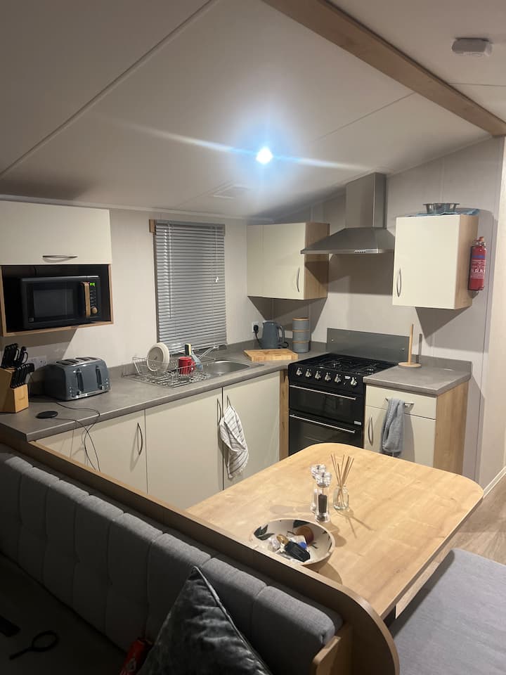 Annie-kate’s Palace - Herne Bay