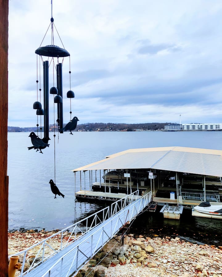 Romantic Lakeshore Retreat - Steps To Water! - United States