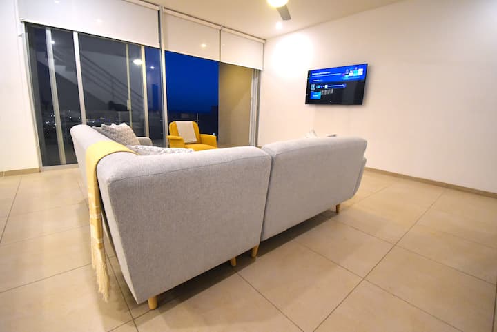 Luxury Penthouse, In The Heart Of Cabo!, 14 Guest - Cabo San Lucas