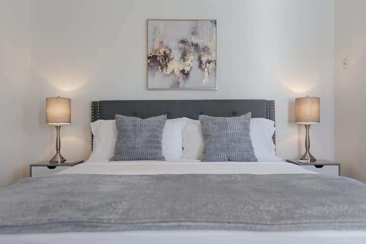 Tulsa Time At The Expo- 2 Minute Walk To Expo - Tulsa, OK