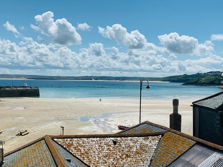 Beautiful Town House With Views. - Hayle
