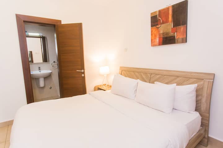 Executive 2bed With Pool - Accra