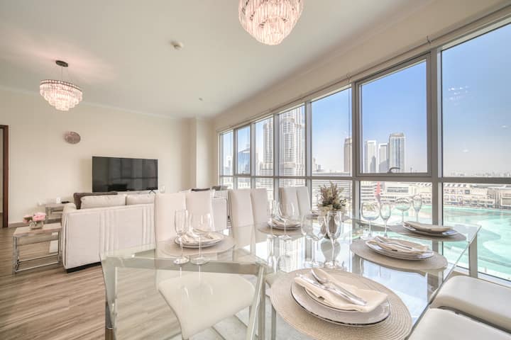 Upscale 3br W/ Burj Khalifa & Fountain Views - Dubai
