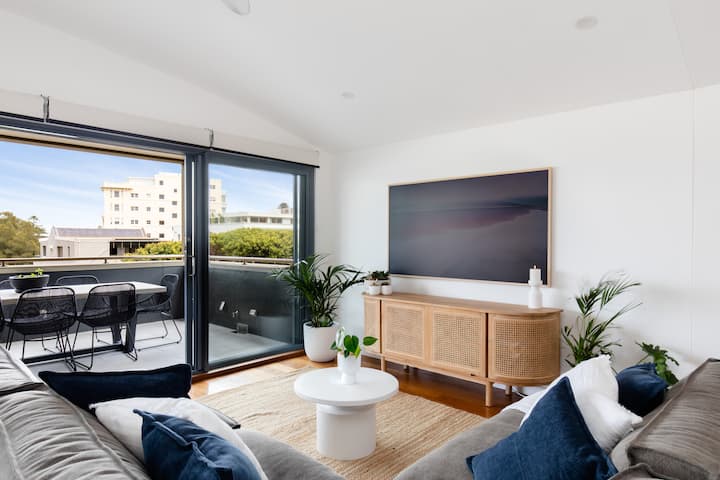 “Coastal Amore” Harbourside Luxe - Manly