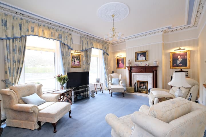 The Jays Guest House (Entire Guest House) - Aberdeen