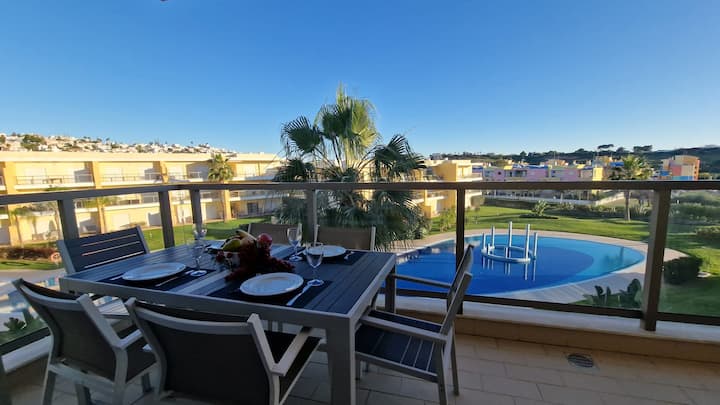 2 Bed Apt In Albufeira Free Wifi - Albufeira