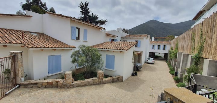 Encantadora Casa En Zapallar - Papudo