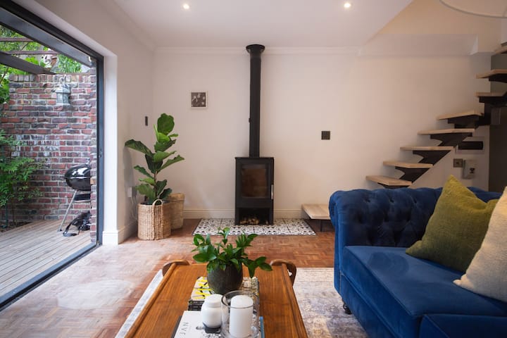 Green & Serene Higgovale Retreat - Cape Town