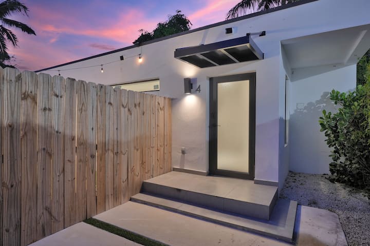 Nice Villa In Miami 4 - Miami, FL