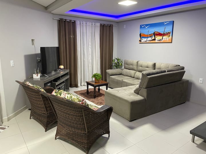 Amplo  Apartamento - Florianópolis