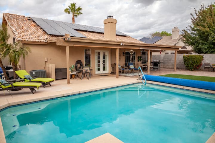 Peoria Relax & Refresh Near P83 - Sun City, AZ