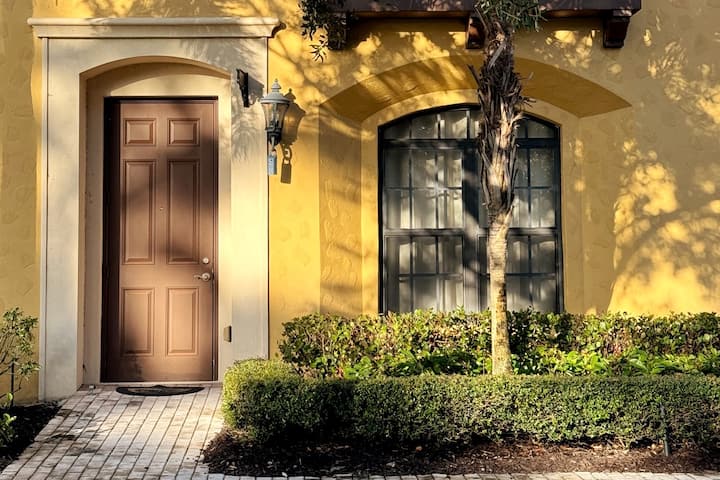 Fully Furnished Luxury Home In Paseo, Fort Myers - Fort Myers, FL