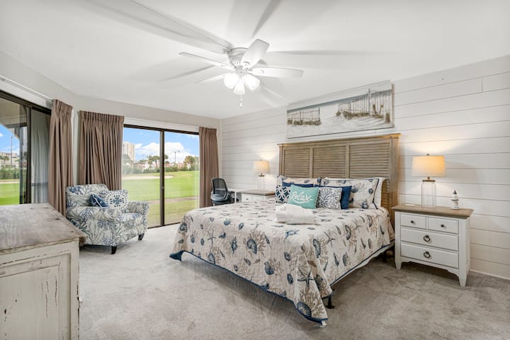 Mermaid's Den - 3 Min Private Walk To The Beach - Panama City Beach, FL