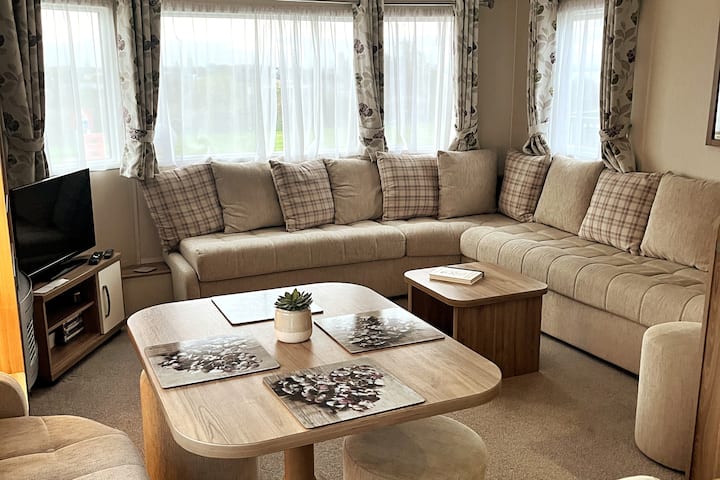 A Very Comfortable Caravan Sleeping 6 - St Andrews