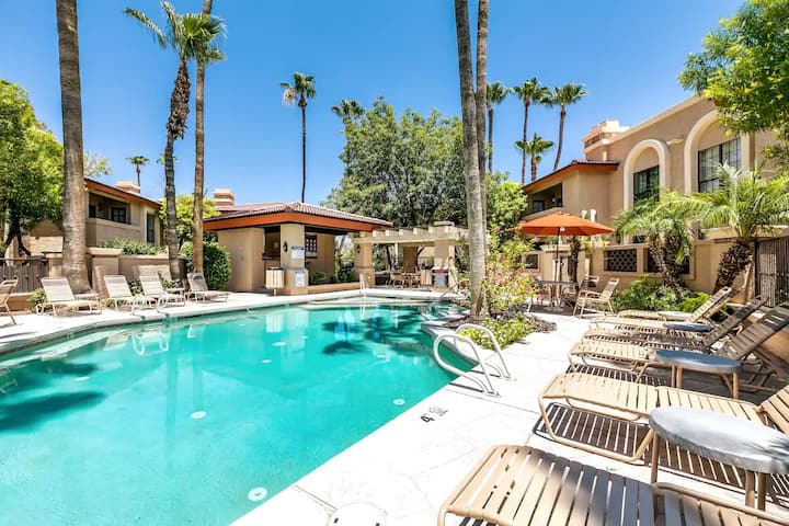 Phoenix Mountains Vacation Rentals & Homes - Phoenix, AZ | Airbnb