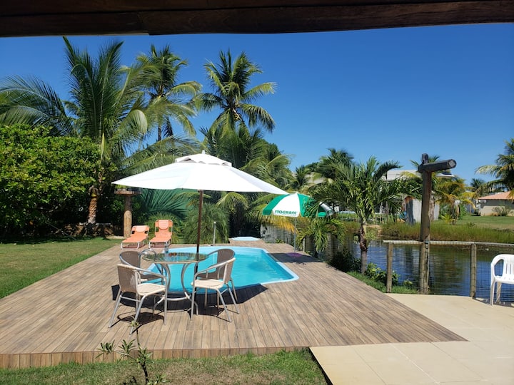 Casa Com Piscina Próximo à Praia - Camaçari