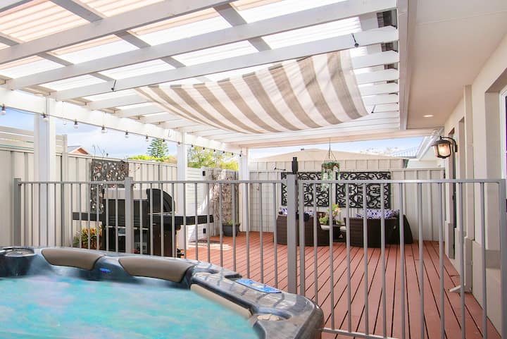 Lazy Daze Beach House - Dunsborough