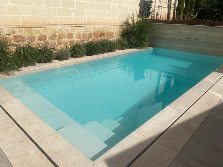 Room In Gharghur - Malta